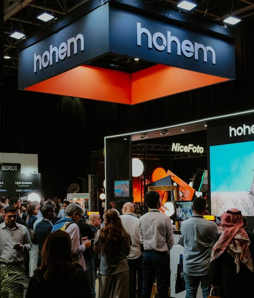 Hohem - AI Tracking Smartphone Gimbal Stabilizer